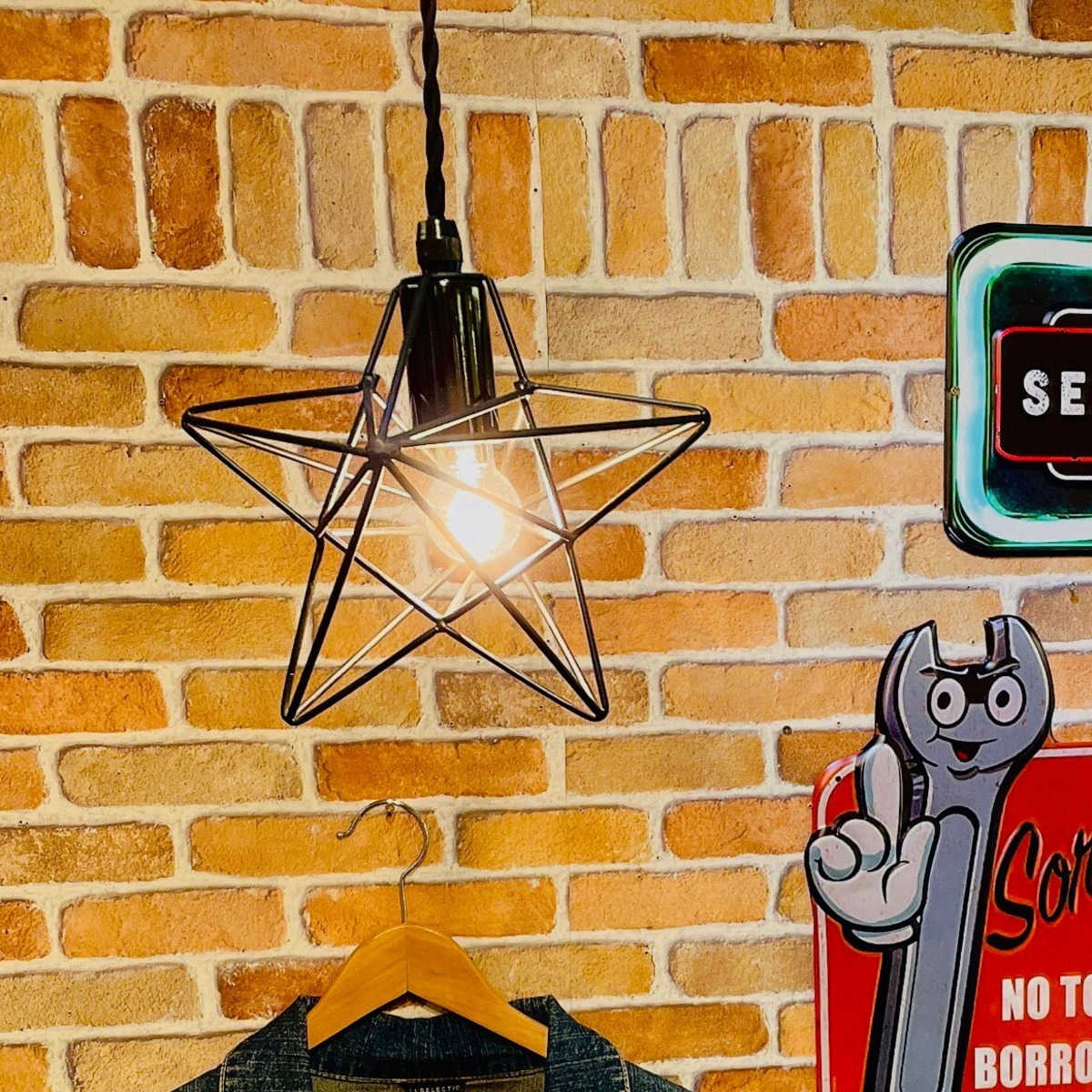 星型ペンダントライト【ブラック】 | JOYLY