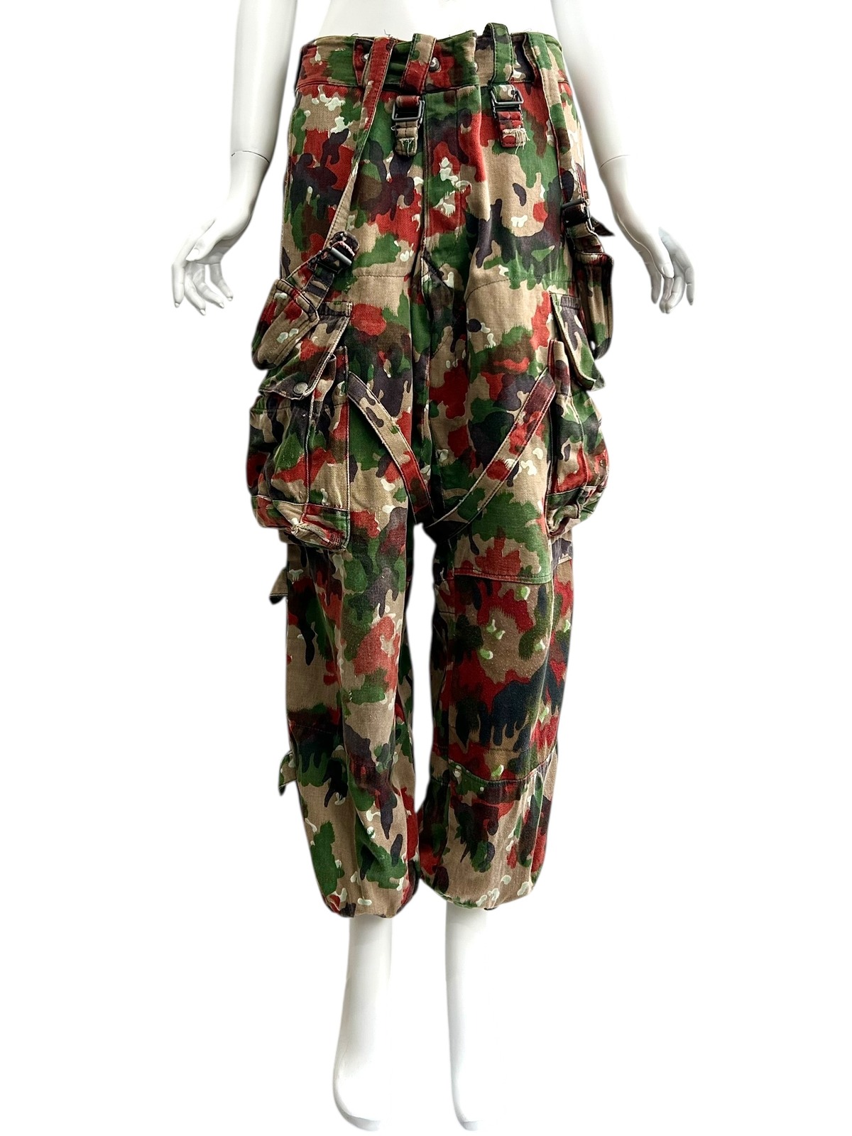 70s swiss army | li binary