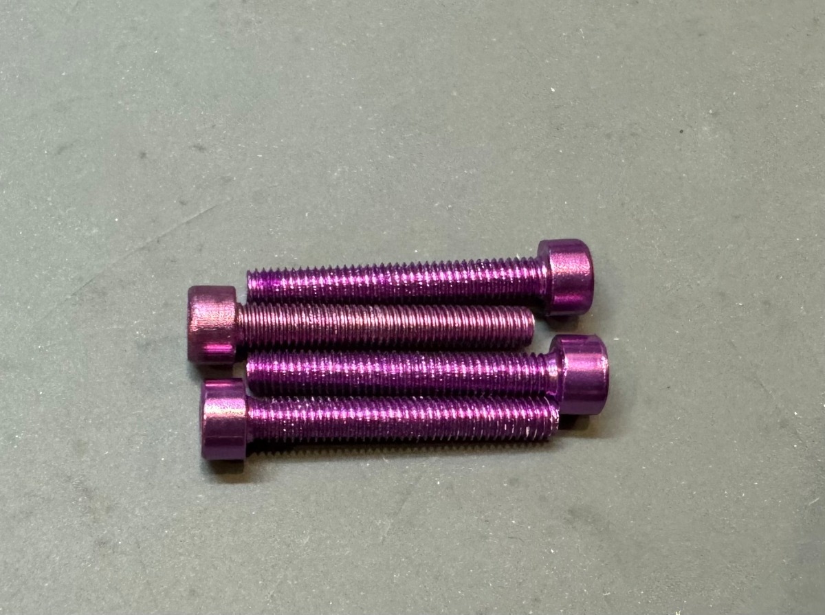 Bahamut Alumi stack screw 4pcs | 104 archit.