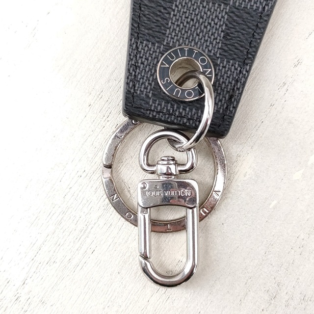 LV/ルイヴィトンLOUIS VUITTON/M67916/ダミエグラフィット/アンシャッペ/キーホルダー/キーリング/バッグチャーム/黒 ...
