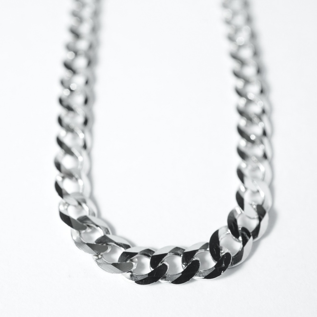 Kihei chain Necklace | FLÜGEL | BASE SHOP