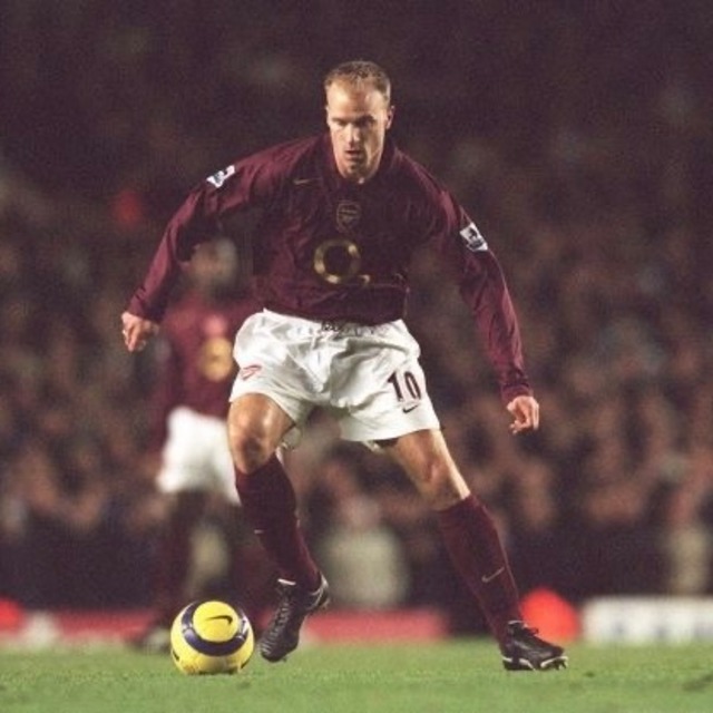 Arsenal FC 05/06 season ''Highbury'' Home kit ''No.10 Bergkamp ...