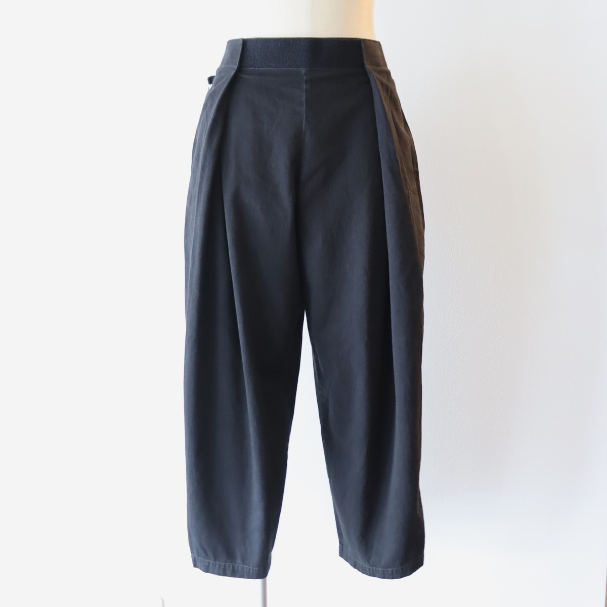 RELAX FIT " NORTH PADRE ISLAND beach slacks (90's BlLACK WASH) " | H.inch