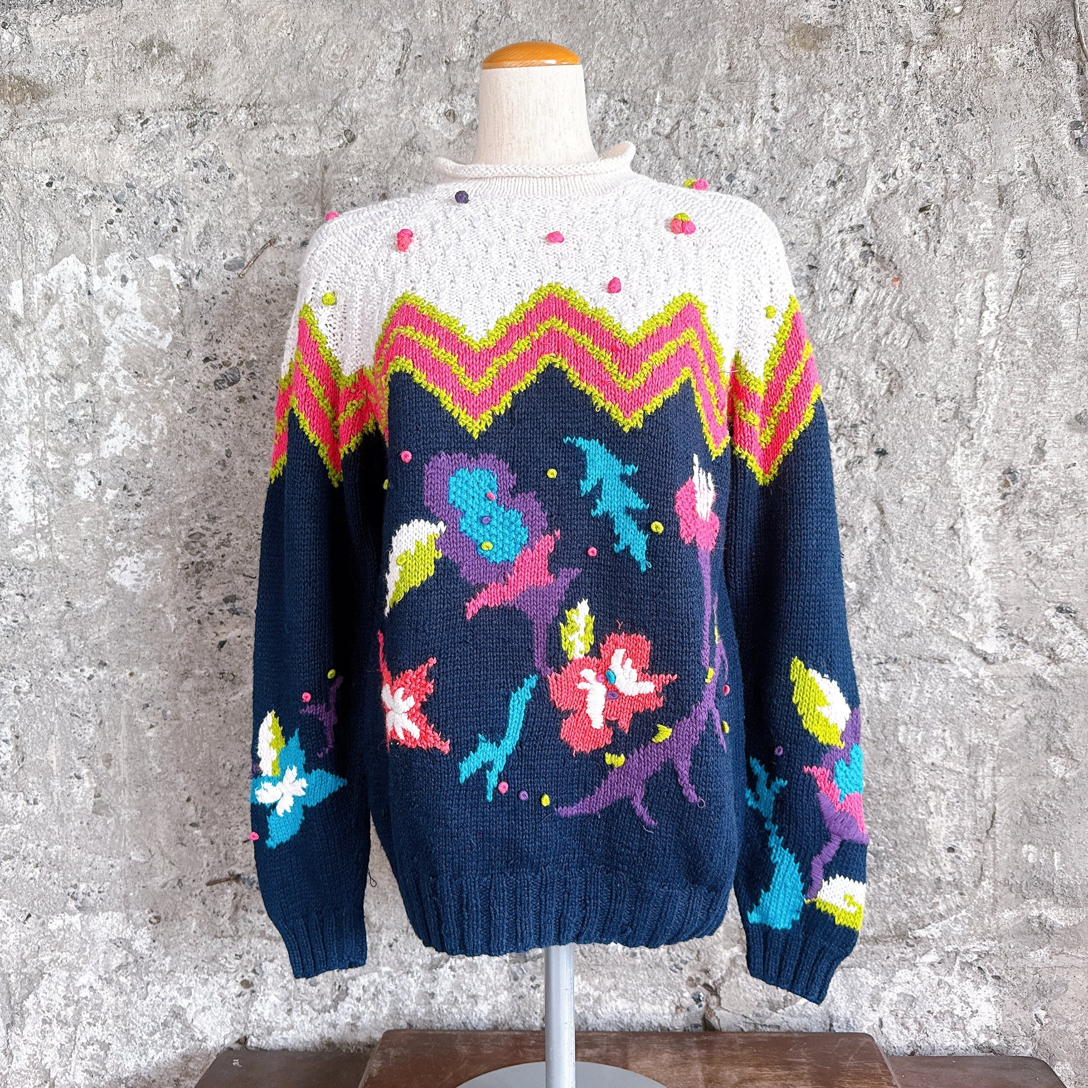 KNITTED BY HAND フラワーニットセーター カラフル | 古着屋 VISIONCO