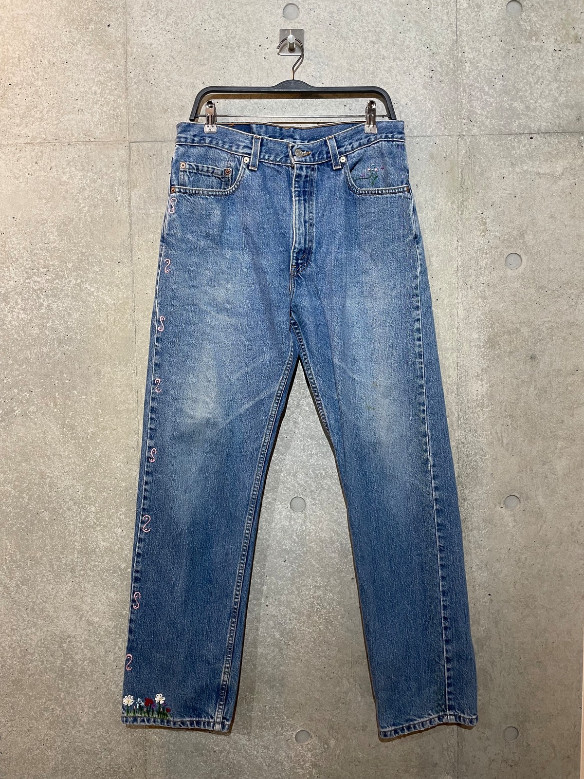 90s Levi's 505 W34 L32 | moonbirds vintage