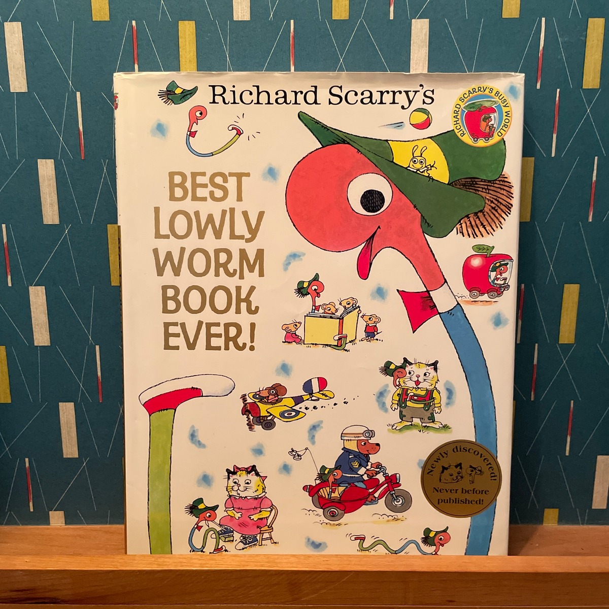 BEST LOWLY WORM BOOK EVER | rescute