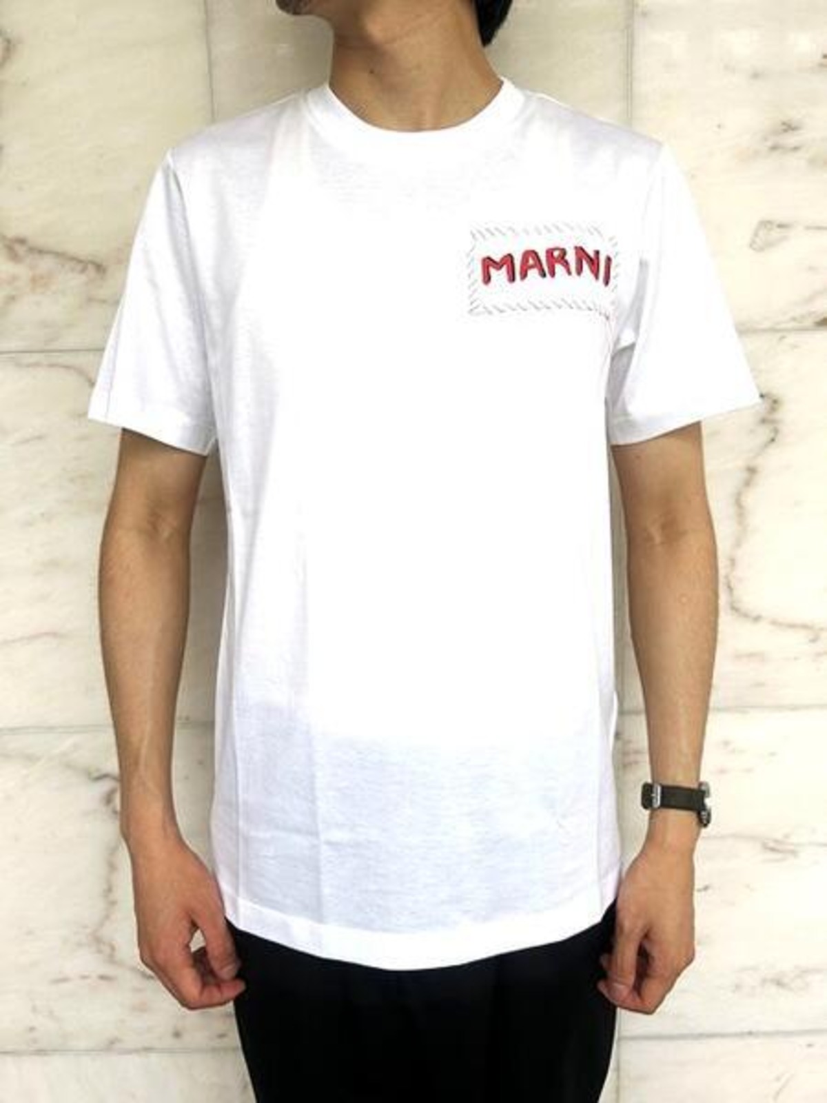 MARNI（マルニ） 【WHITE BIO COTTON T-SHIRT WITH MARNI PATCH】 クルーネックショートスリーブ ...