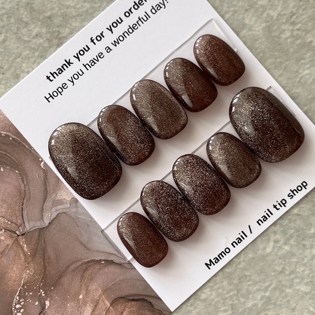 Brown magnet nail tip | Mamo nail