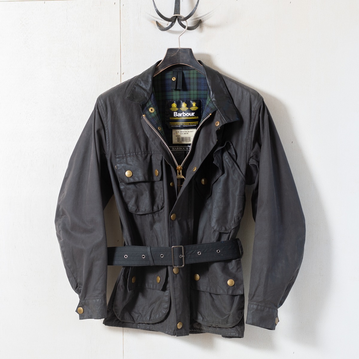Beacon jacket black 3crest c34 @1998 e2181c | British wax-jacket market