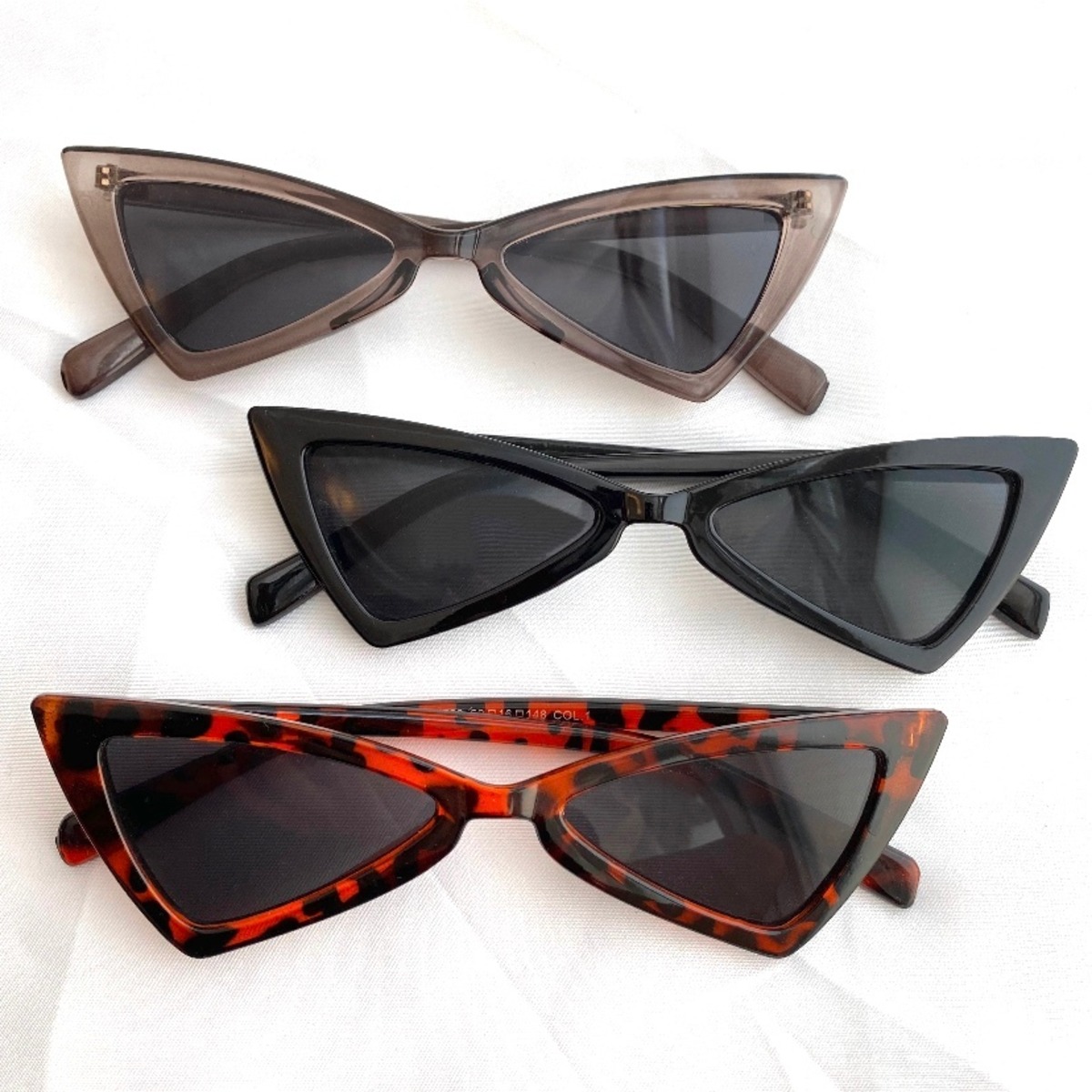 【即納】Triangle cat eye sunglass《3colors》 | SHAKES_the_clothes
