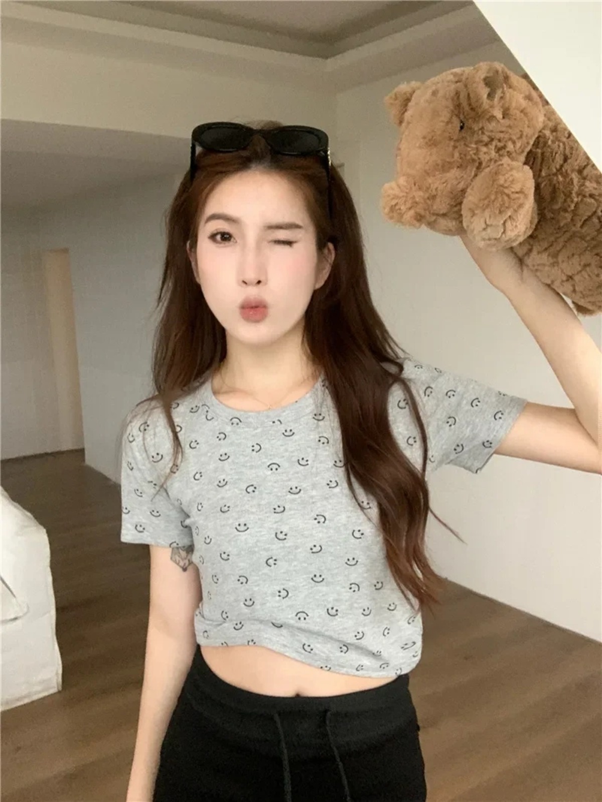 女性用半袖スマイリーフェイスプリントTシャツ,学生用スリムフィットクロップトップ,ピンク,2024 y2k トップス T240831174935_03 | GLAREL OII