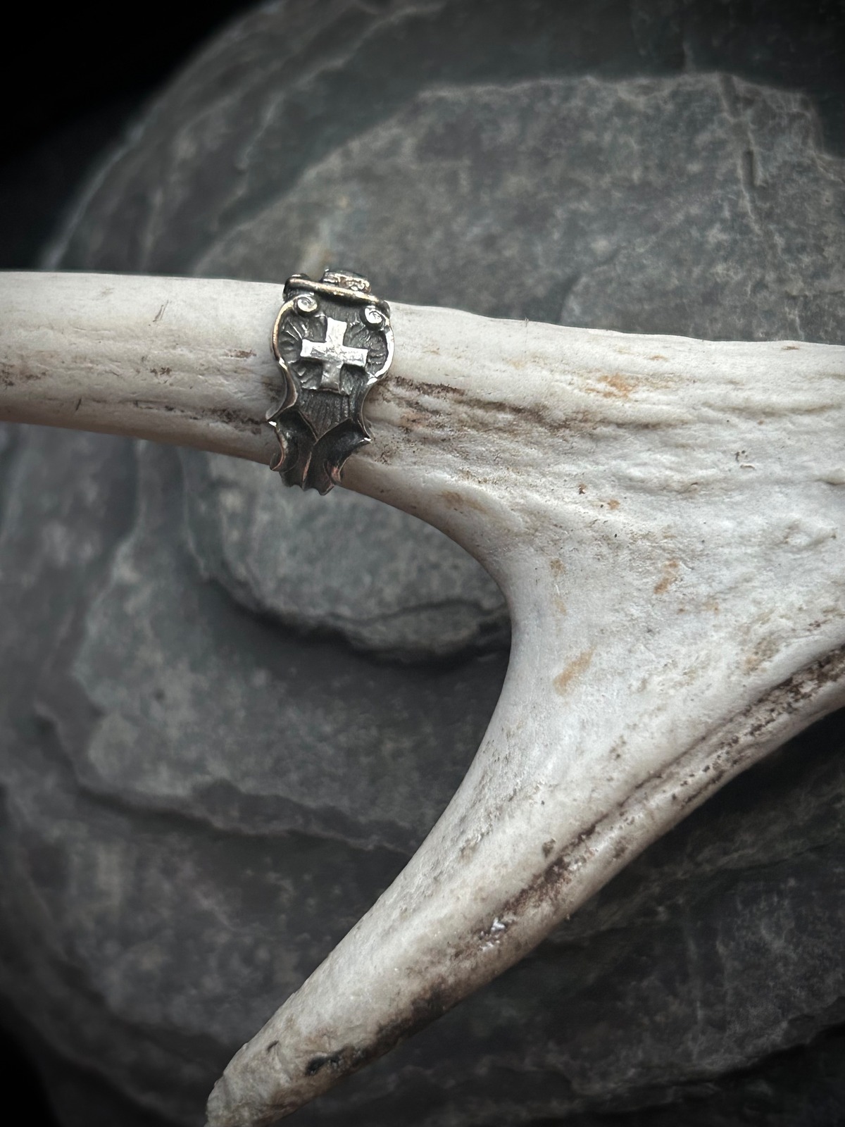 【shield cross】 | Marc Paris