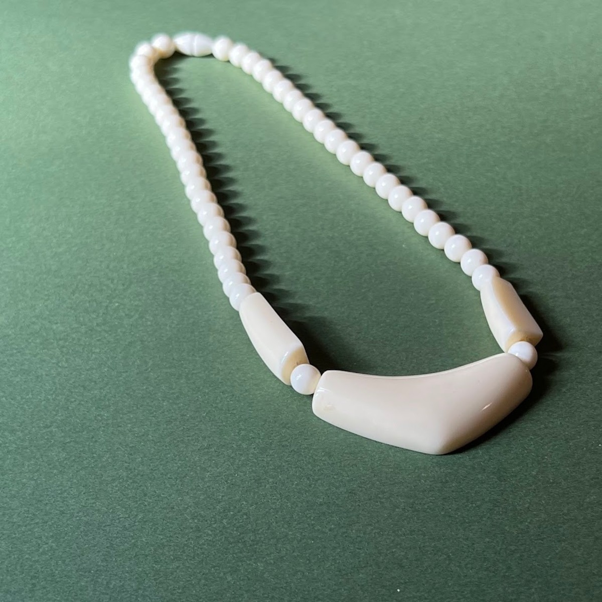 アイボリー ネックレス 《N-0083》 | ModernLoop ユーズドアクセサリー専門店