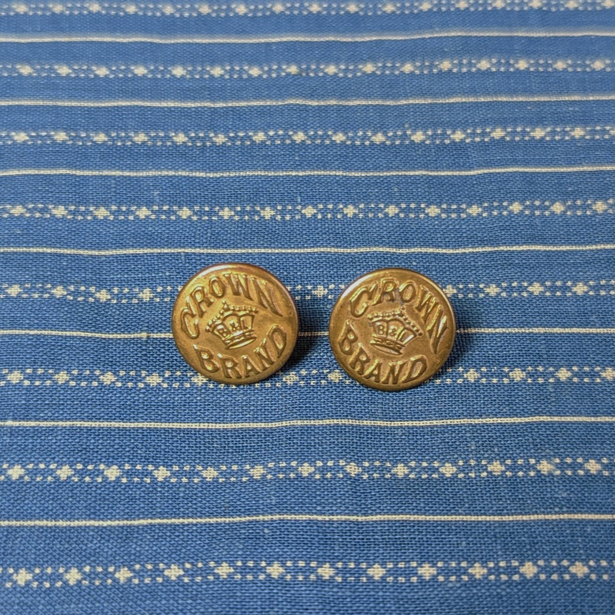 Lot of 2 1920s CROWN BRAND Change Buttons | Wonder Wear ヴィンテージ古着ネットショップ