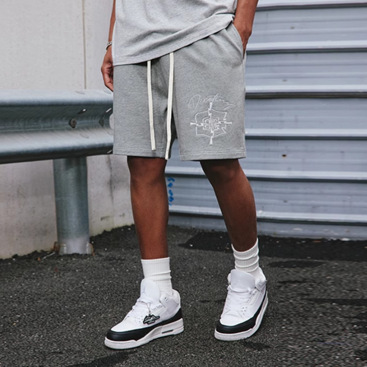 【DRIP2212】DT Embroidered Logo Casual Sweat Shorts | DRIP | ドリップ