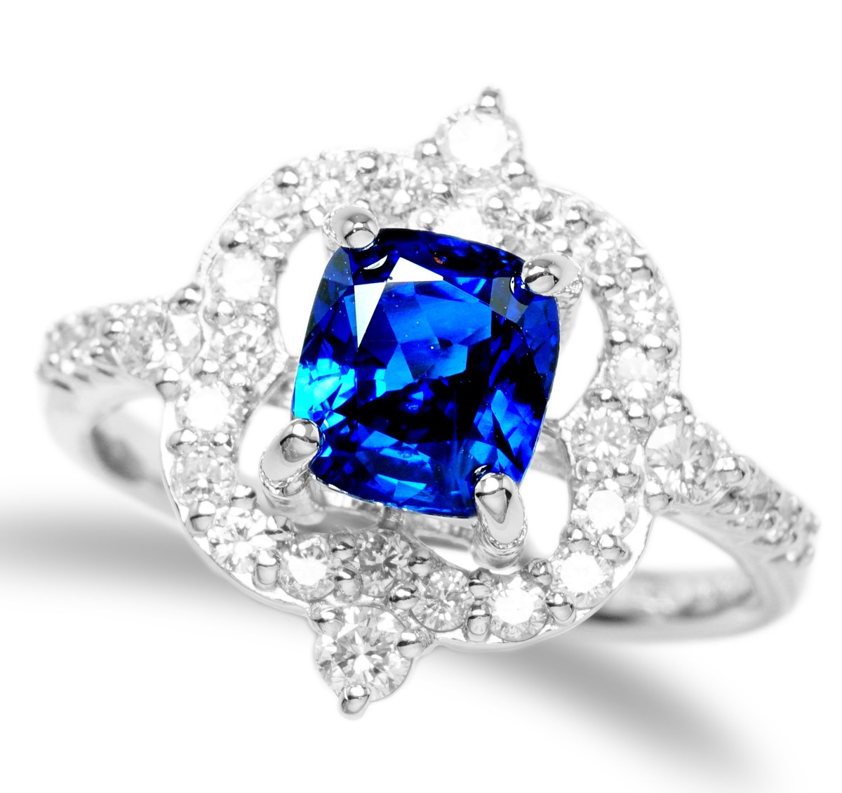 LIVE前事前公開 天然ロイヤルブルーサファイア スリランカ産 1.47ct ダイヤモンド 0.485ct Pt900 リング | Liberi jewelry