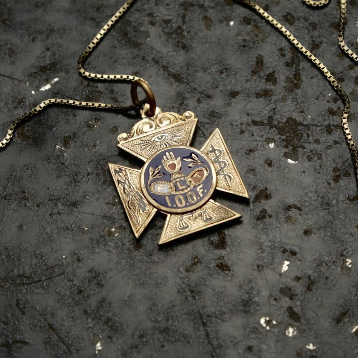 Vintage Odd Fellows Masonic Top Necklace [1930~ IOOF] The Eye of ...