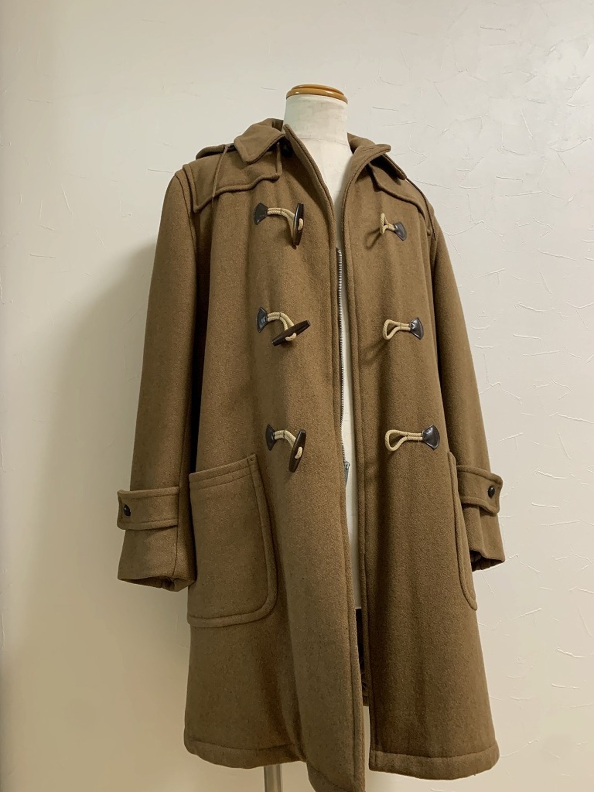 1950's Solid Color Wool Duffle Coat | Link