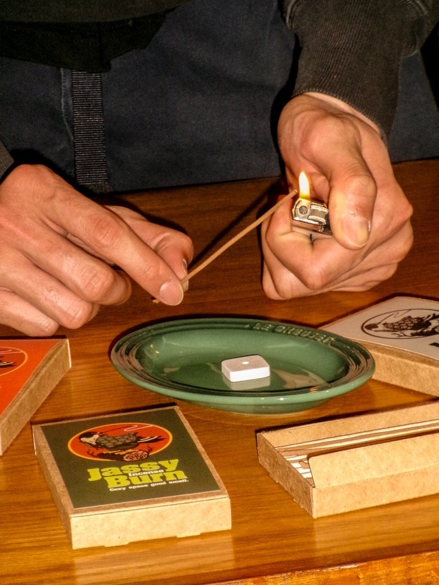 Jassy Burn / Handmade organic incense | Jassy Burn