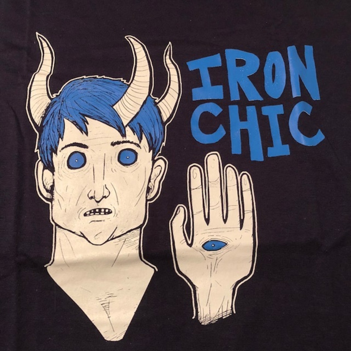 iron chic / devil t-shirt | punker than me.