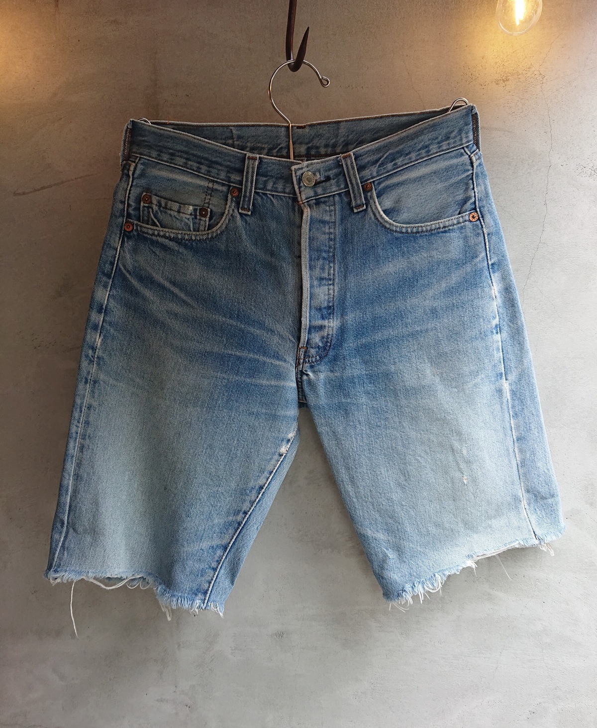 1980s Levi's 501 RED LINE CUT OFF | BOW & ARROW WEB STORE