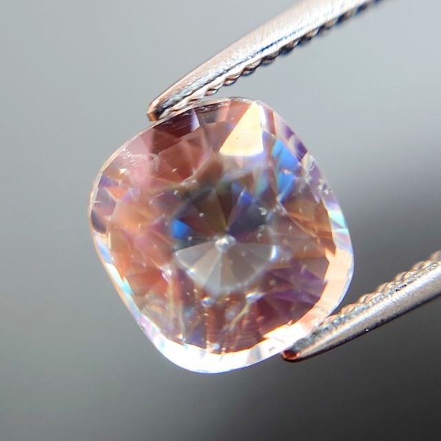 Andesine Labradorite 1.014ct 日独ソ付 ルース☆ | wisteria777