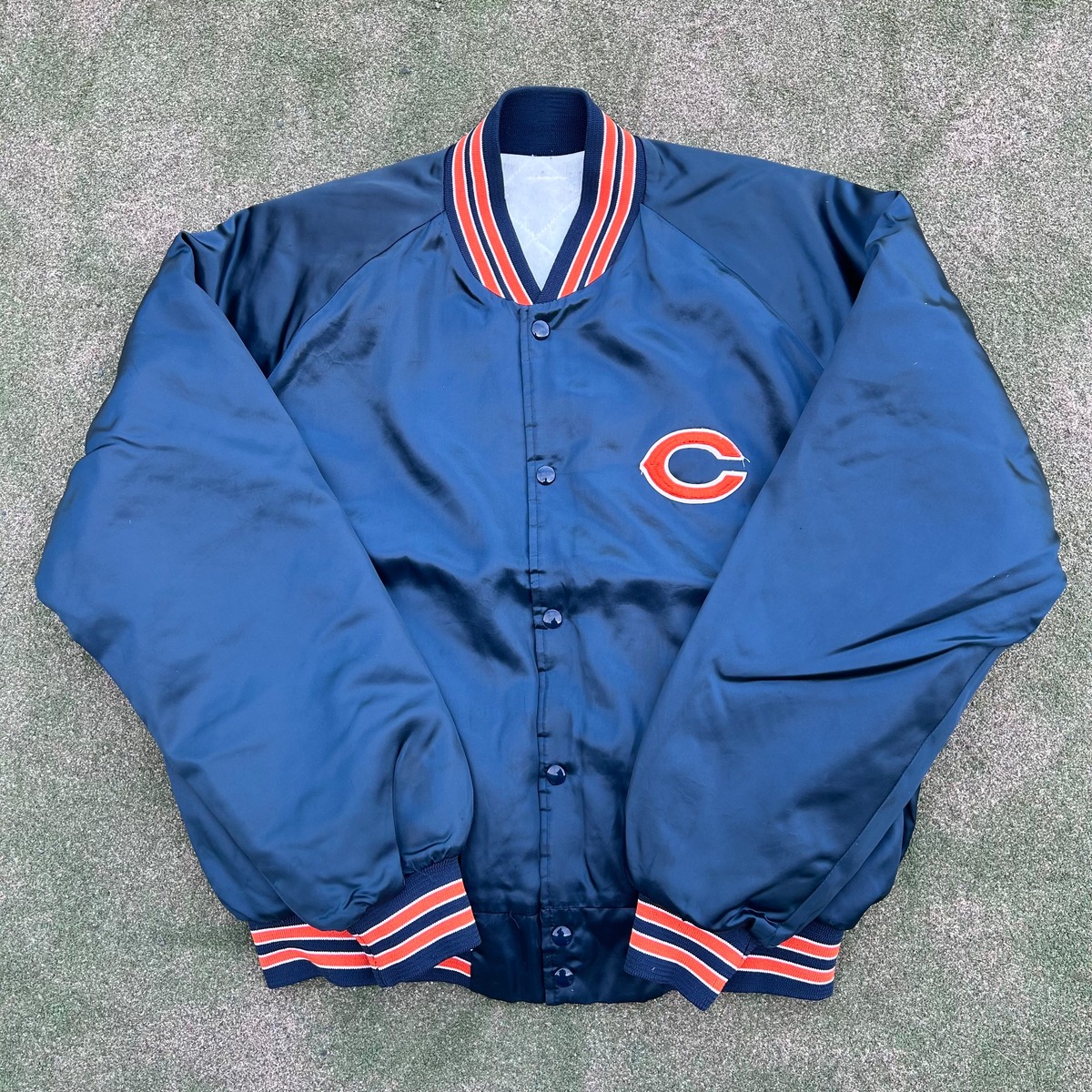 80s NFL Chicago Bears Nylon Jacket | steez 【スポーツ古着専門店】