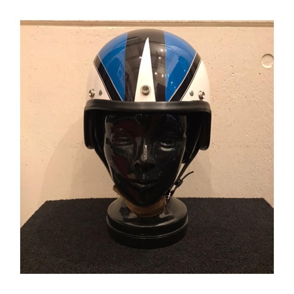 Rocket Helmet / Space Rocket White×Blue Flash (3rd type) | dbms