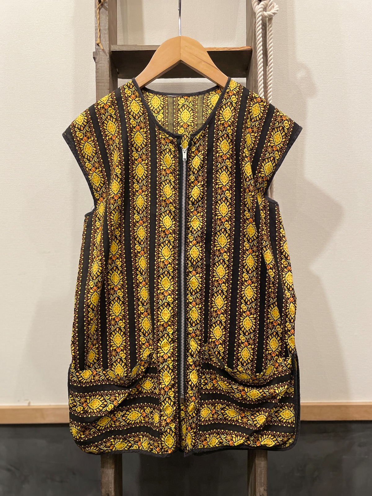50-60s vintage pattern vest【486】 | LIBRA vintage & used clothing