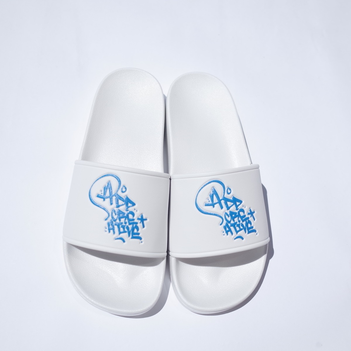 TAGING LOGO SANDAL | addcreative_official_shop