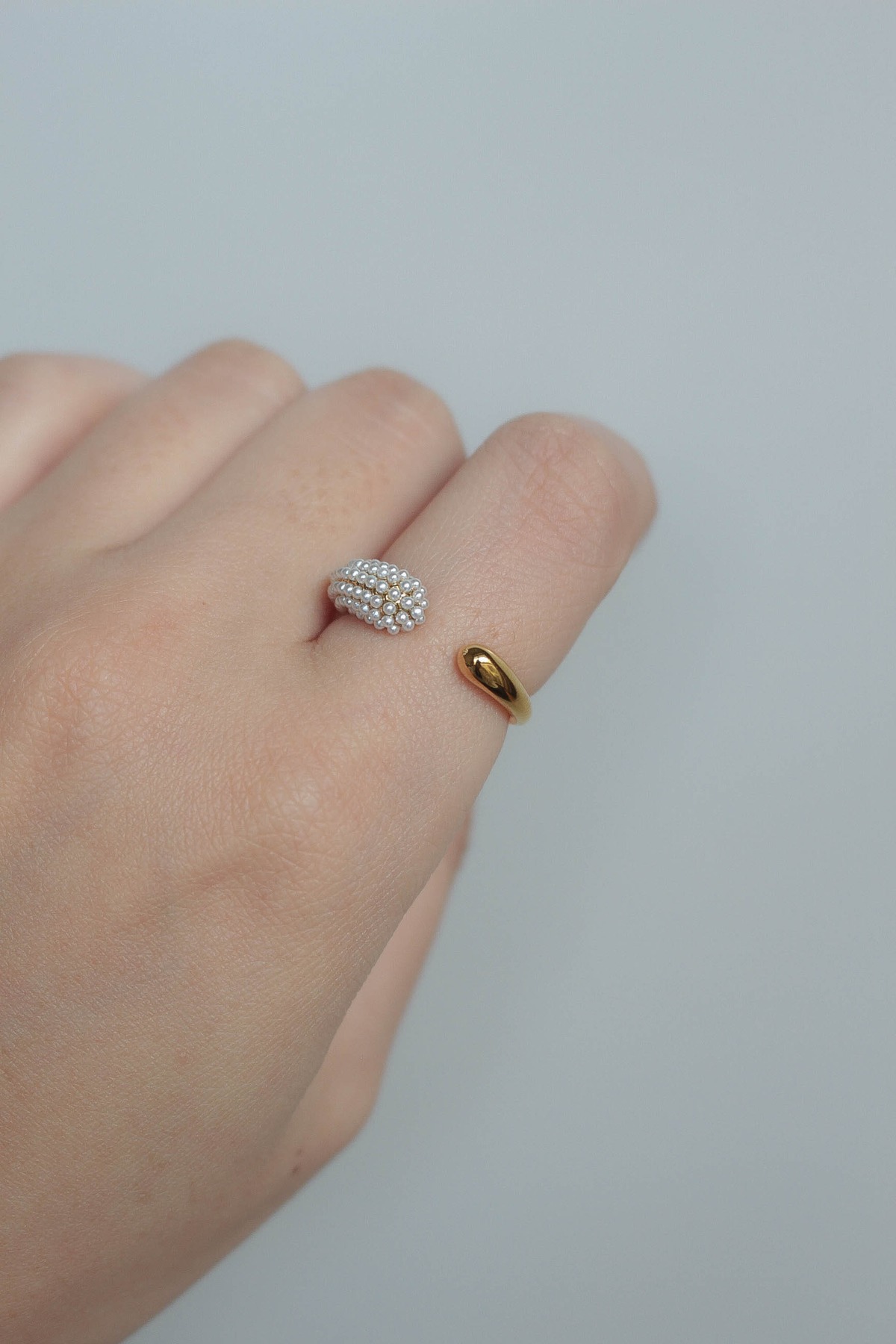 Chubby Drop Pearl Ring | 金属アレルギー対応のアクセサリー ebine