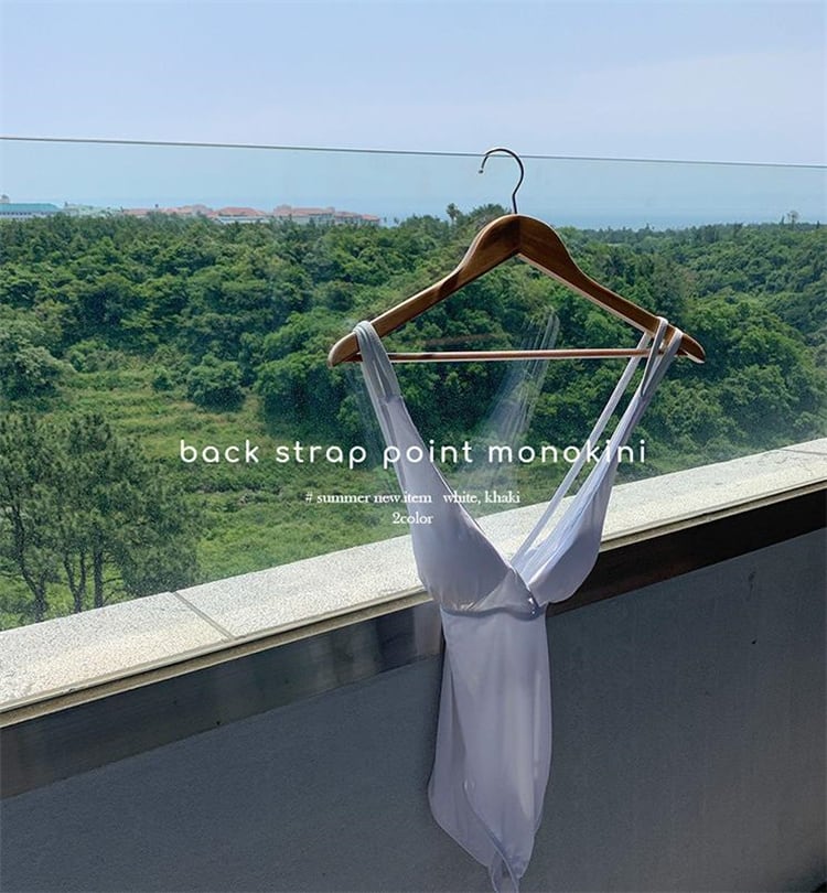 体のラインが綺麗にみえます 温泉 スリム シャム ファッション