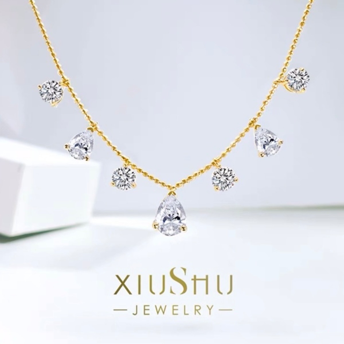 ドロップ ラウンド ゴールド 高炭素ダイヤモンド キラキラ ゴージャス ラグジュアリー ネックレス ホワイト 白 金色 | キラキラゴージャスジュエリーのXIUSHU(シュシュ)