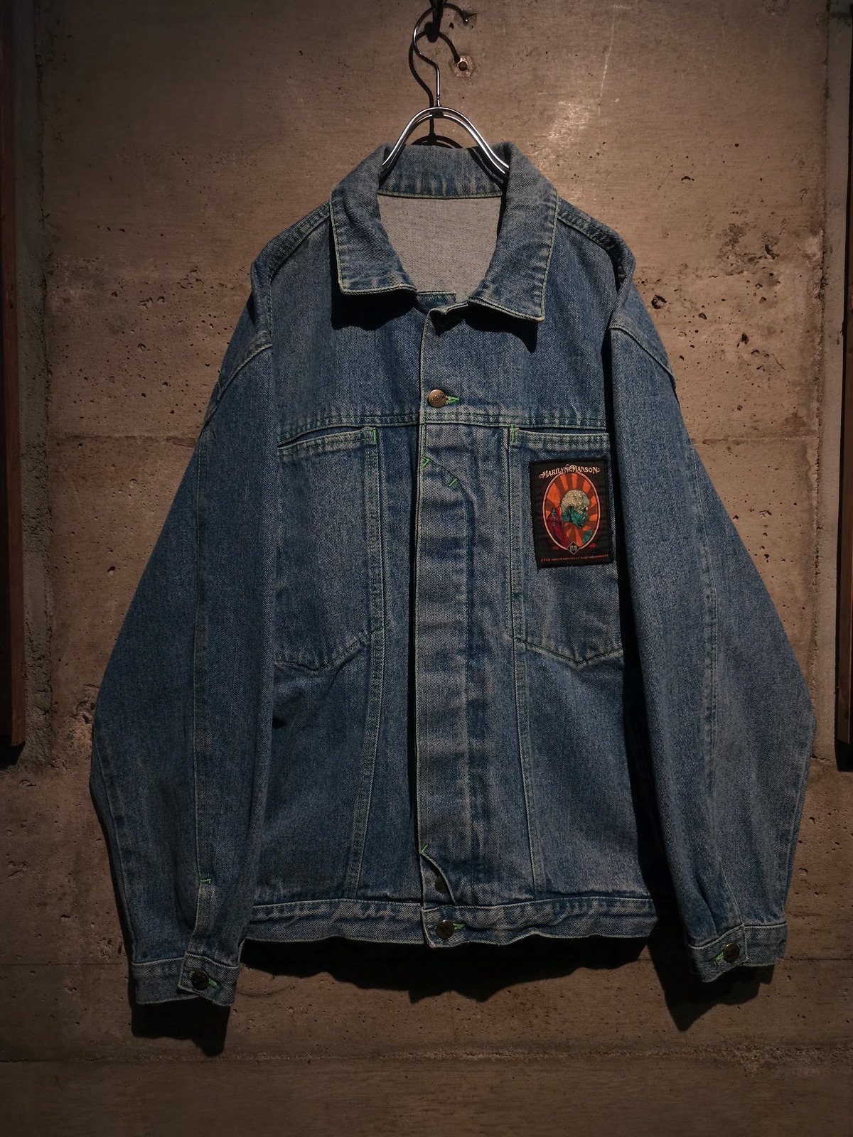 【Caka】"Marilyn Manson" Patch Custum Loose Denim Jacket | Caka(カカ）下北沢古着屋 ...