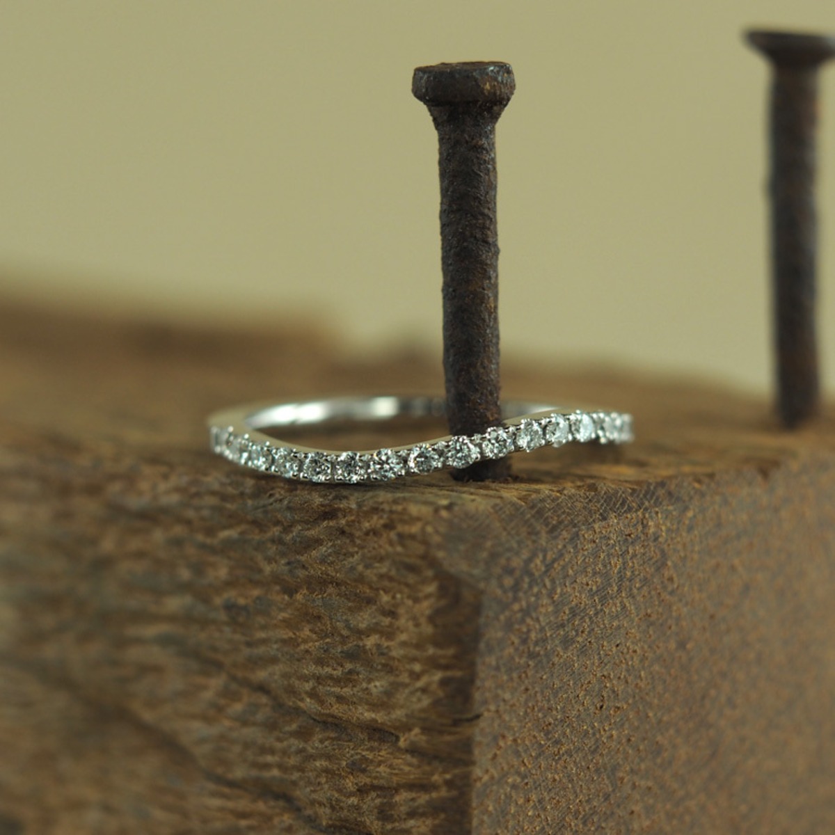 diamond wave eternity ring | chariscr8