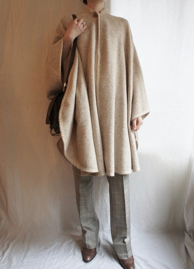 French Vintage/Jean Chancel "Mixed Ivory Color" Cape Coat | CARBOOTS