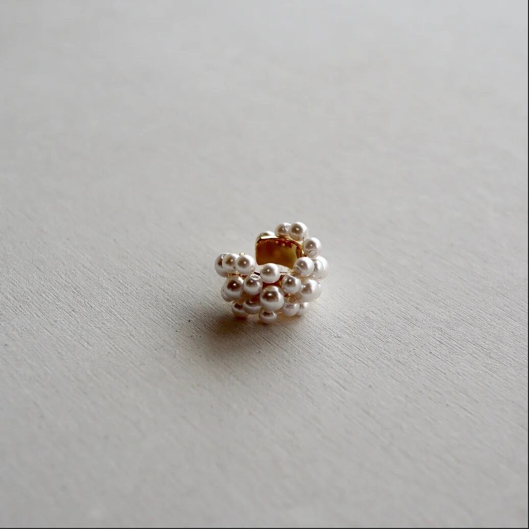 pearl earcuff | sol