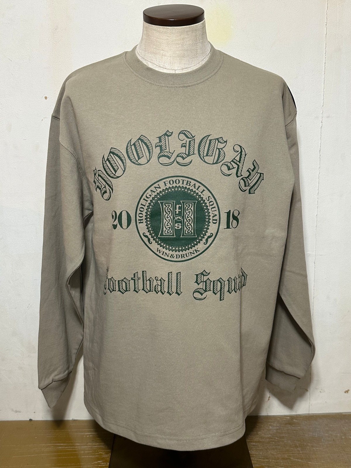 H.F.S College Long Sleeve Big Tee 9.1oz | HOOLIGAN