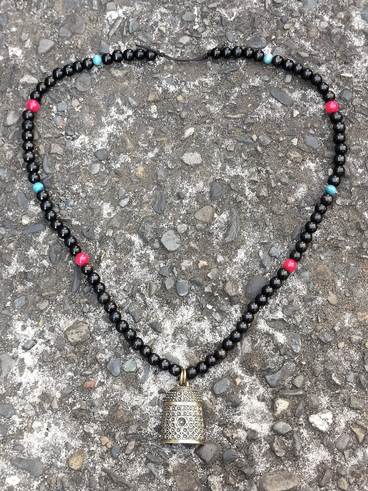 轟音の寺 Roaring Temple necklace brass with wood by GRYPHON | GRYPHON.jp