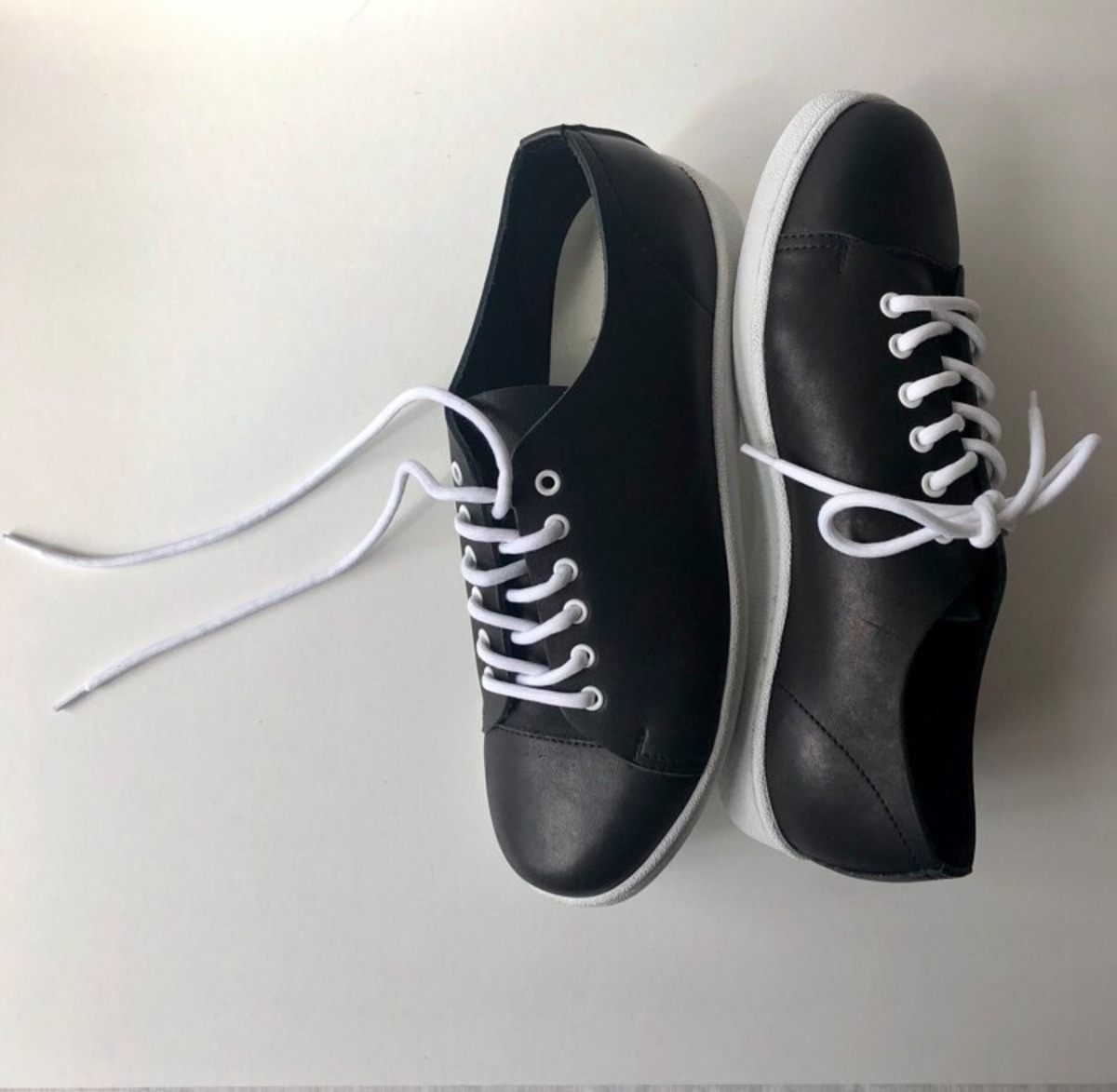 ＜u-dot＞ Lether Sneaker 26cm (black) | saon