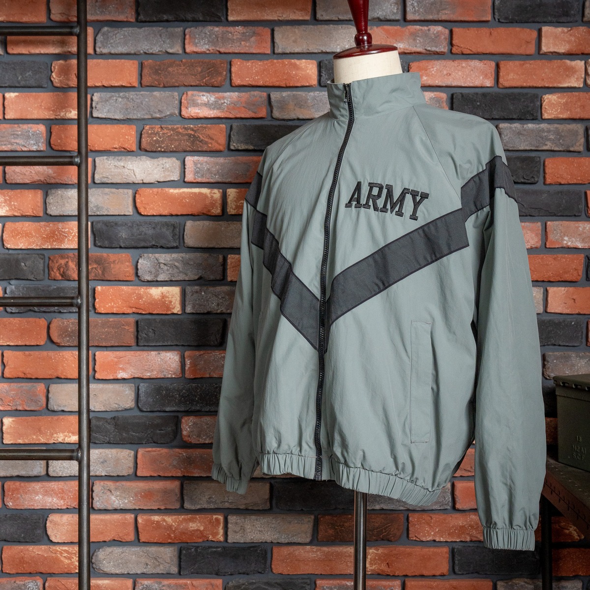U.S.Army Improved Physical Fitness Uniform Jacket "USED" 米軍 IPFU トレーニング ...