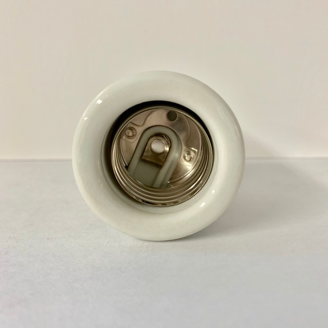 E39～E26口金変換アダプター | (有)ミツバ電陶製作所 mitsuden