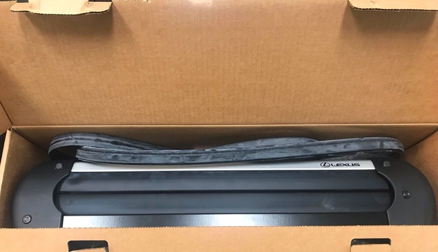 Lexus Ski / Snowboard Rack without Adapter | LEXUS FASHION STORE ...