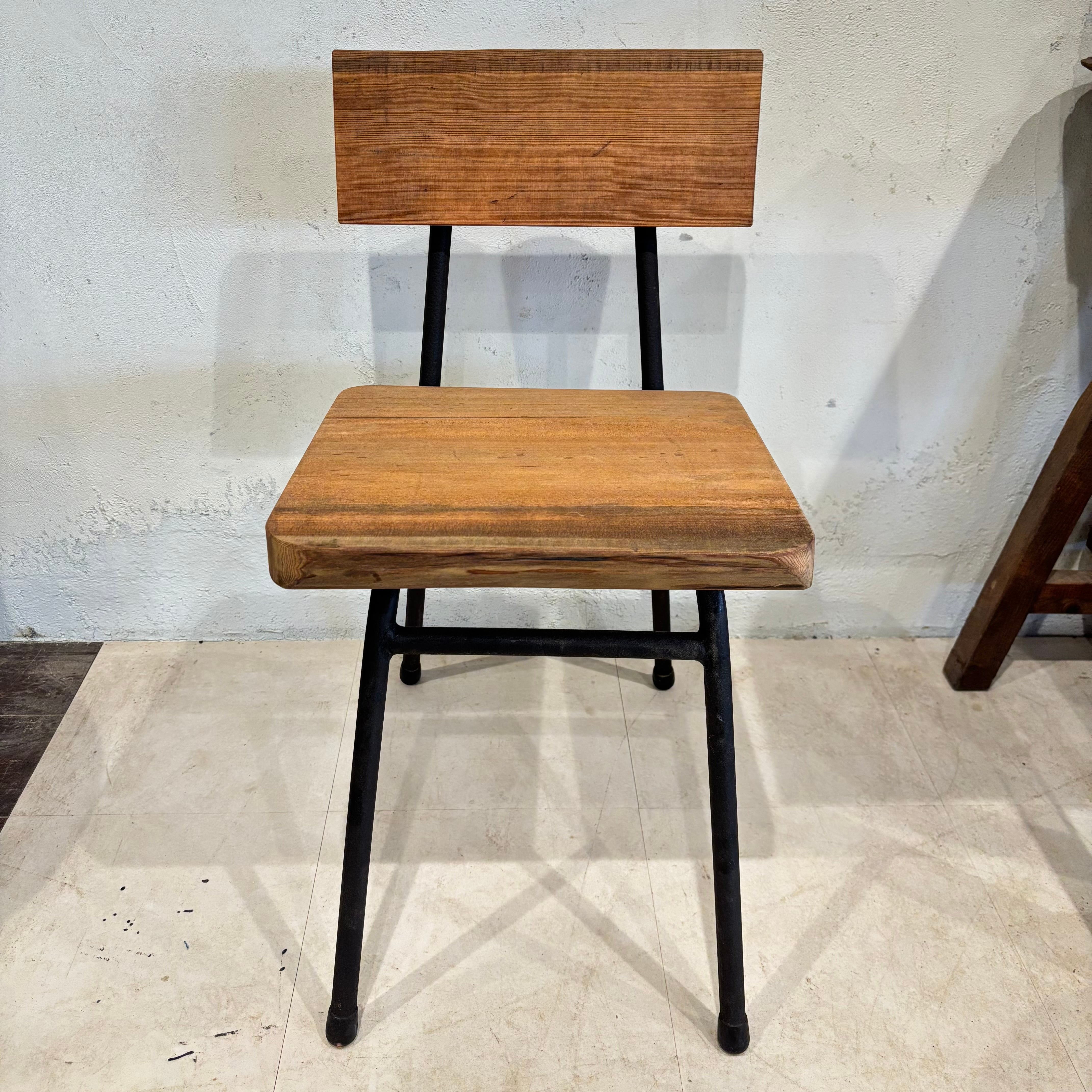 アイアン脚チェアb | くらしの道具屋 TUKURITE