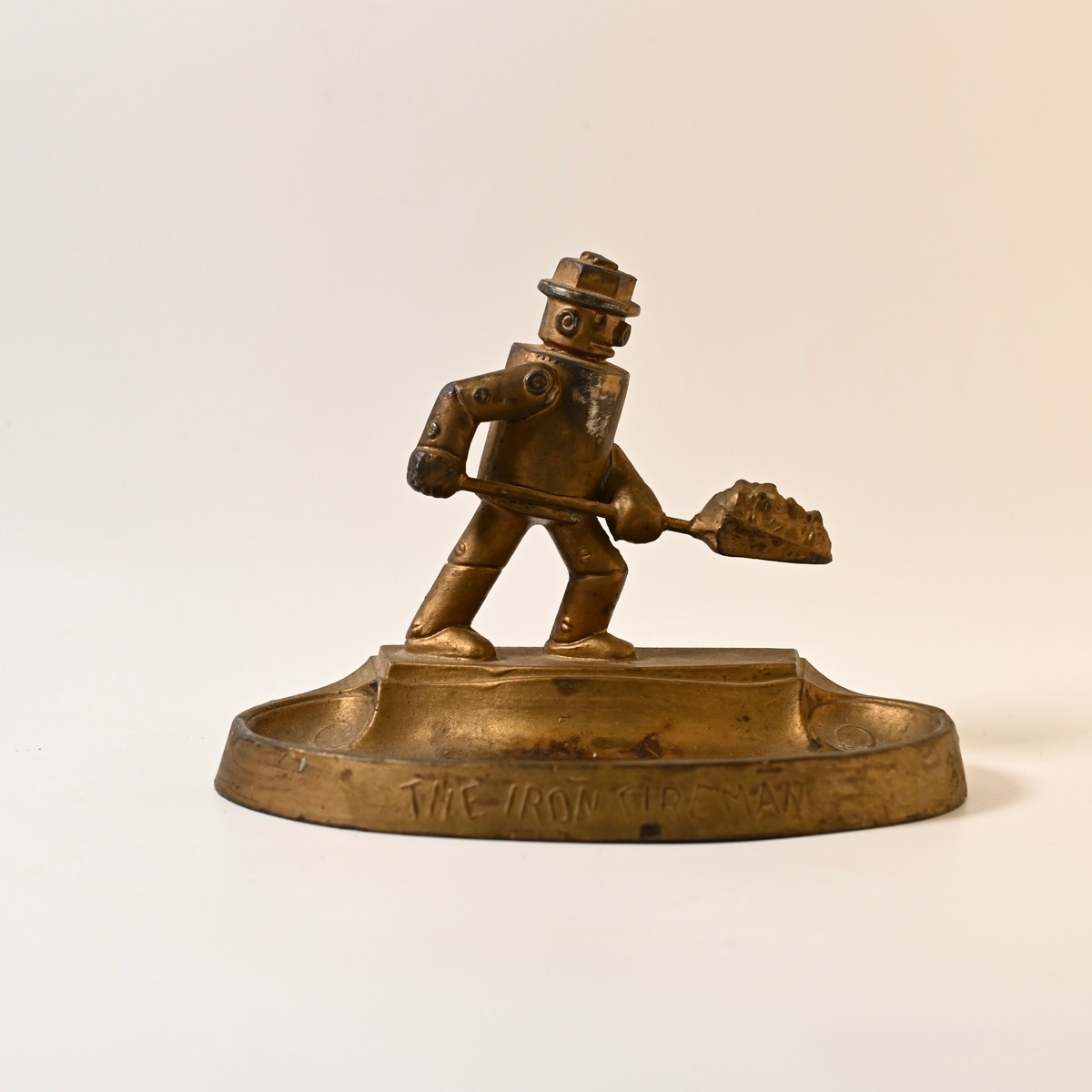 20's~ Vintage Iron Fireman Advertising Ashtray | Button Works Store ボタンワークス