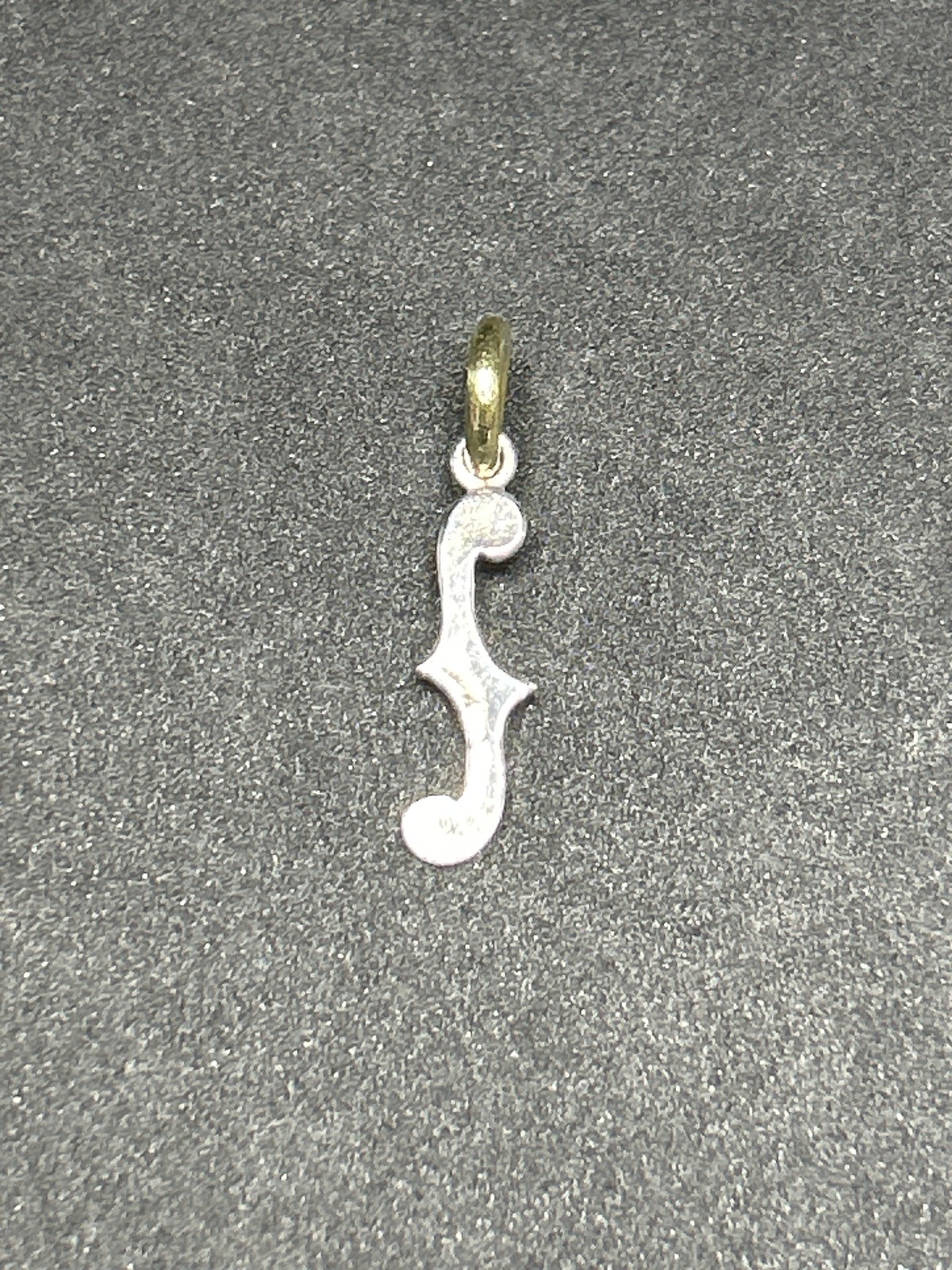 Fhole pendant small silver | made in dirty