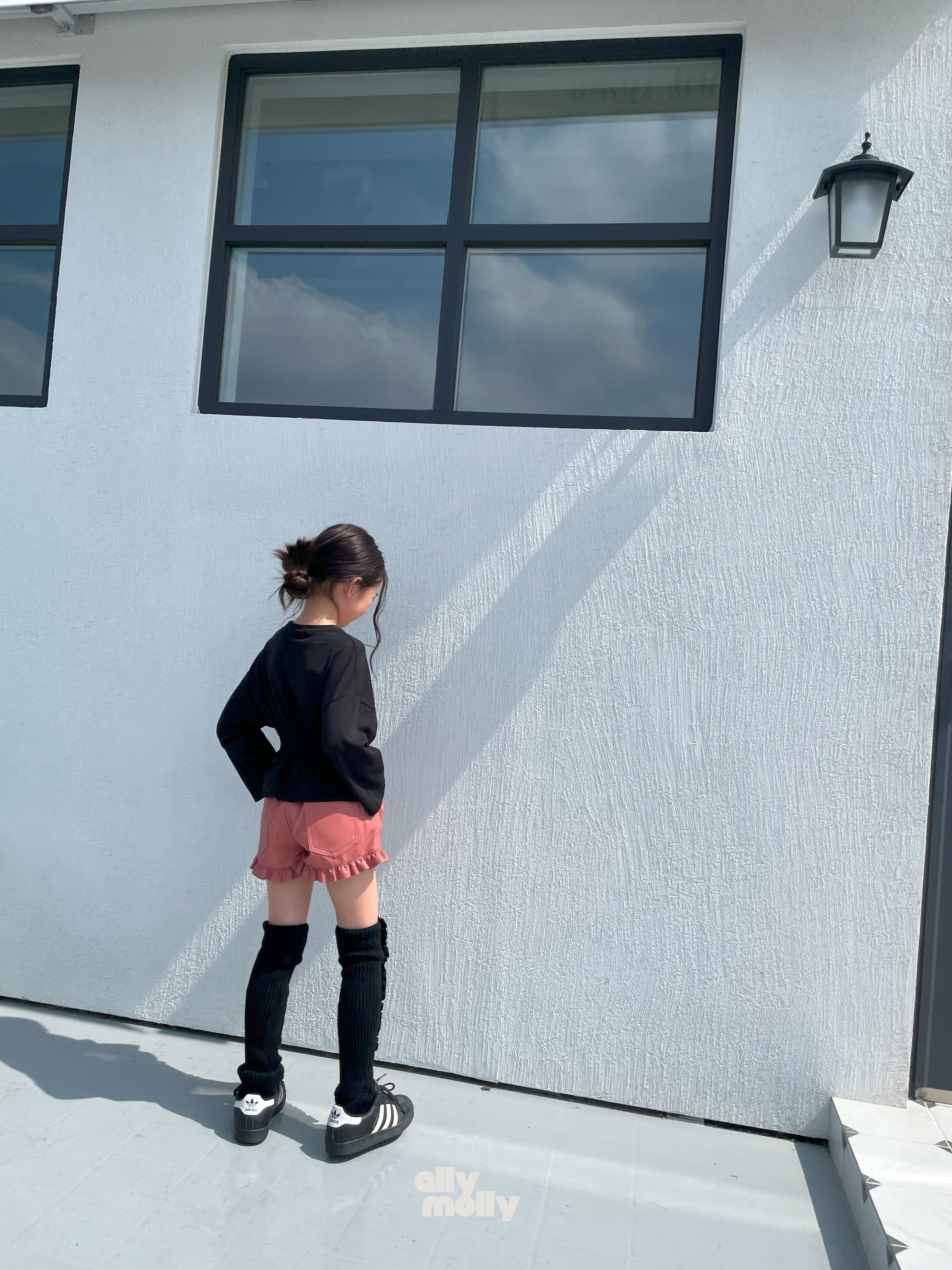 即納 ꒱ ELLY MOLLY ⋯ coco frill leather pants ( pink ) | Kuu_select