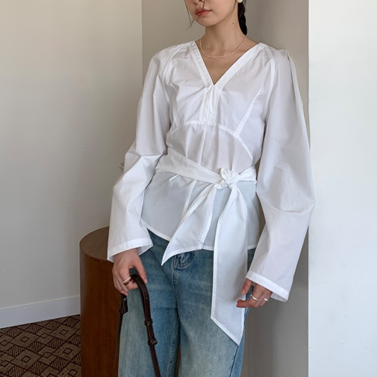 ベルテッドVネックラップシャツ SG0107 | Evermod