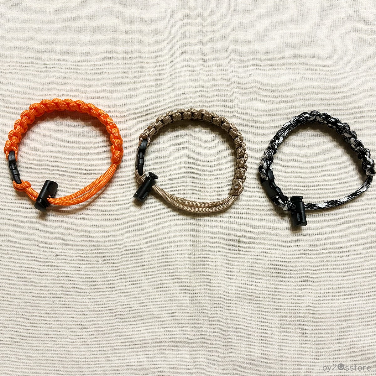 パラコード製 ボトルホルダー ② [オレンジ・ベージュ・ホワイト/ブラック] | Cheri Craft Shop