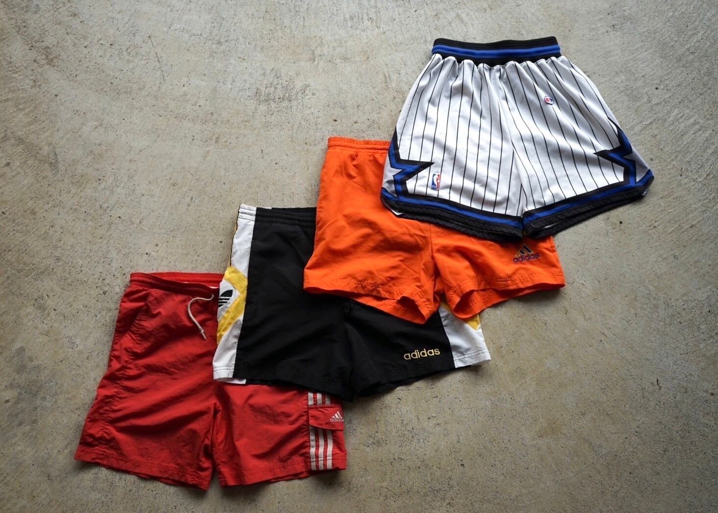 ライブ販売 | オンライン古着屋83ハチサン ライブ販売 | オンライン古着屋83ハチサン